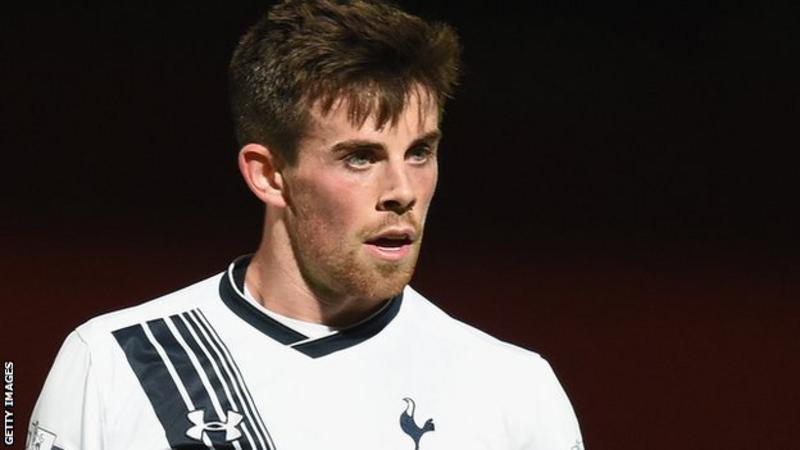 Kenny McEvoy: Stevenage loan Tottenham Hotspur winger - BBC Sport