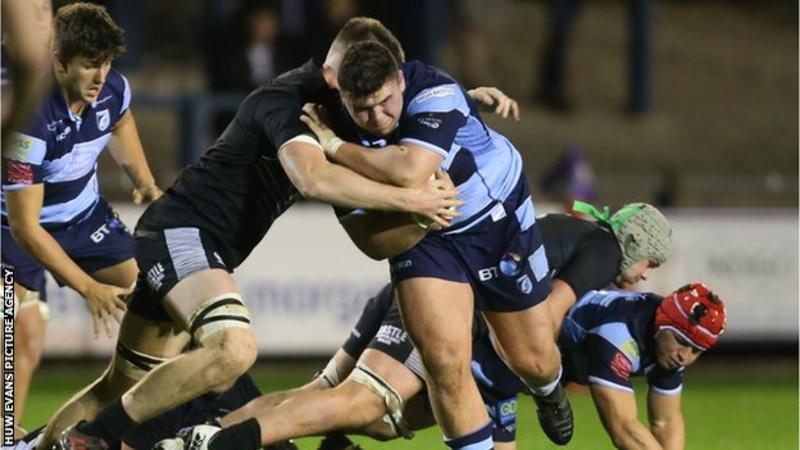 Ben Warren: Ospreys sign Wales Under-20s prop - BBC Sport