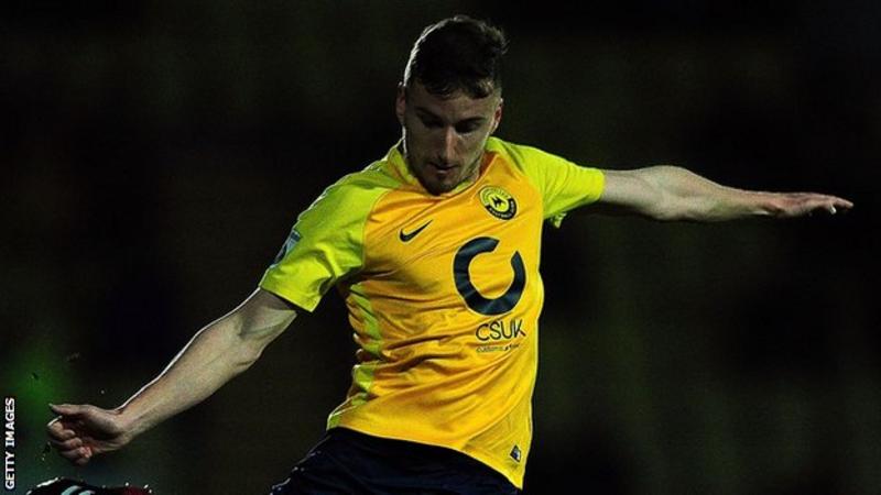 Luke Young: Torquay United midfielder signs for Wrexham - BBC Sport