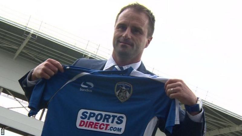 Darren Kelly: Oldham manager promises 'expansive' football - BBC Sport