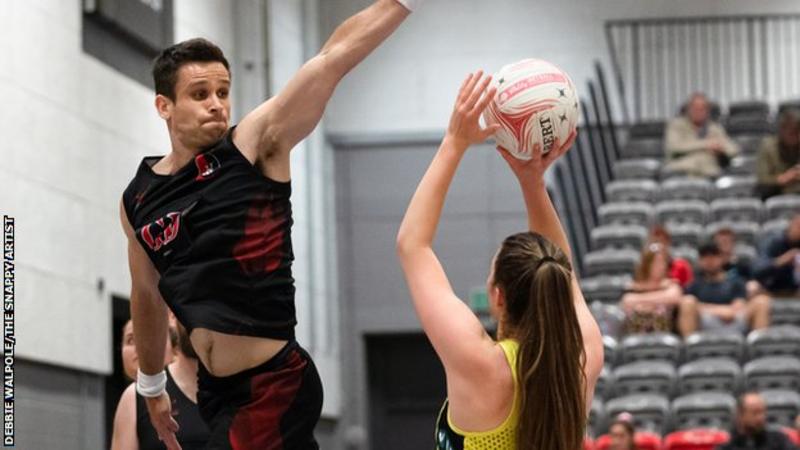 Netball: The men's teams growing in a 'girls' sport' - BBC Sport