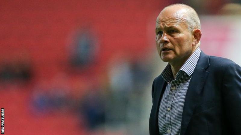 Andy Robinson: Bristol sack director of rugby - BBC Sport