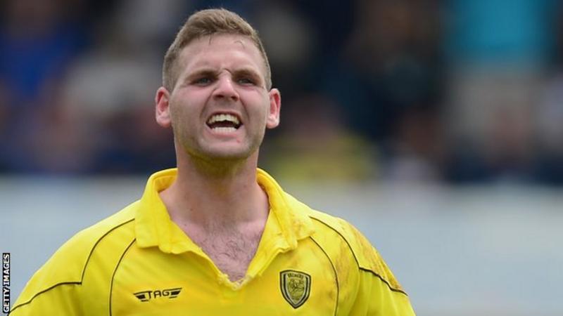 Billy Kee: Accrington Stanley re-sign striker after Scunthorpe exit ...