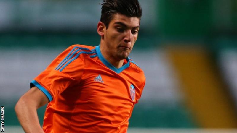 Rafael Mir: Wolves sign Valencia striker on four-and-a-half-year deal ...