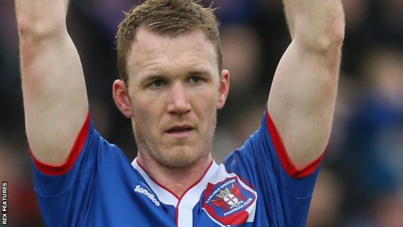 Mark Ellis: Carlisle United defender loaned to Forest Green Rovers ...