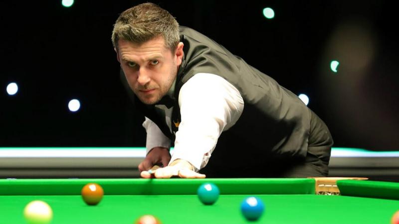 Actor Jason Watkins' Wrexham trial and facing Mark Hughes - BBC Sport