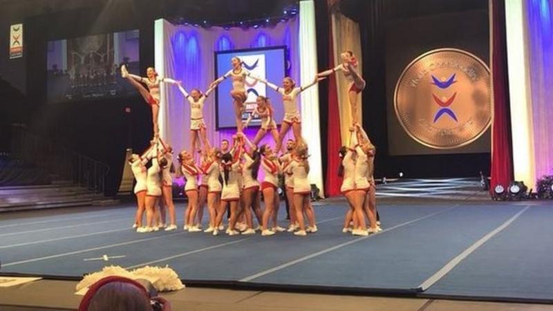 England's junior cheerleaders win gold at World Championships - BBC Sport