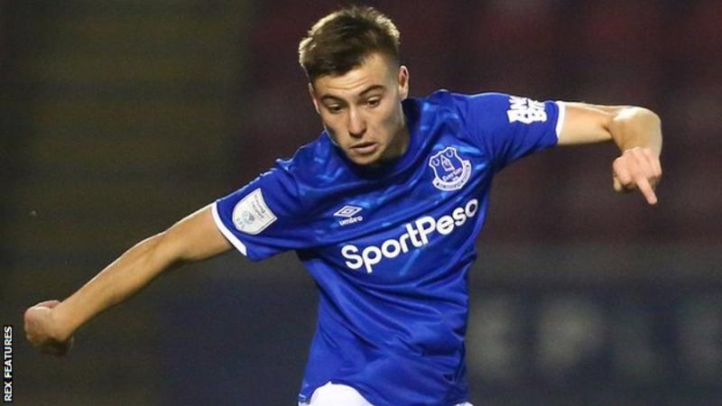Ryan Astley: Everton defender joins Accrington on loan - BBC Sport