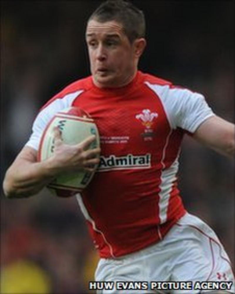 Wales' Shane Williams to miss Baa-Baas clash - BBC Sport
