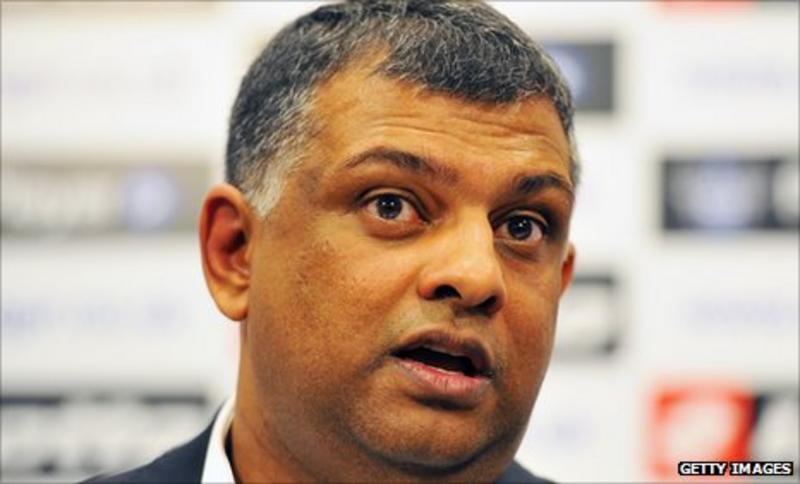 New QPR owner Tony Fernandes announces season ticket refunds - BBC Sport