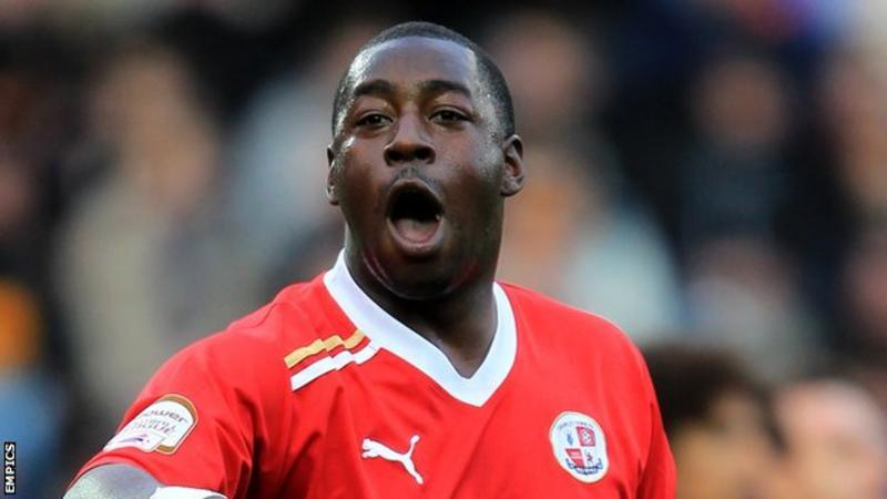 Macclesfield Town sign Mills, McNamee and Morgan-Smith - BBC Sport