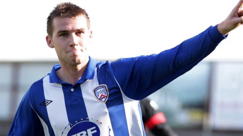Stephen Lowry stays at Coleraine after turning down Linfield offer ...