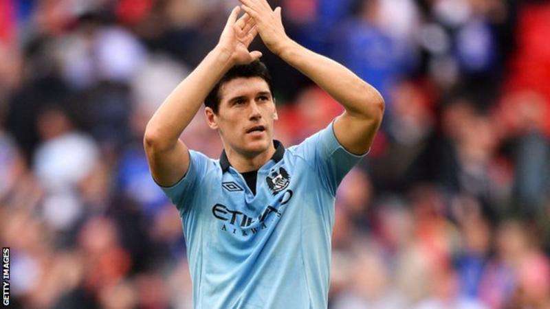 Gareth Barry: Everton move down to first-team football - BBC Sport