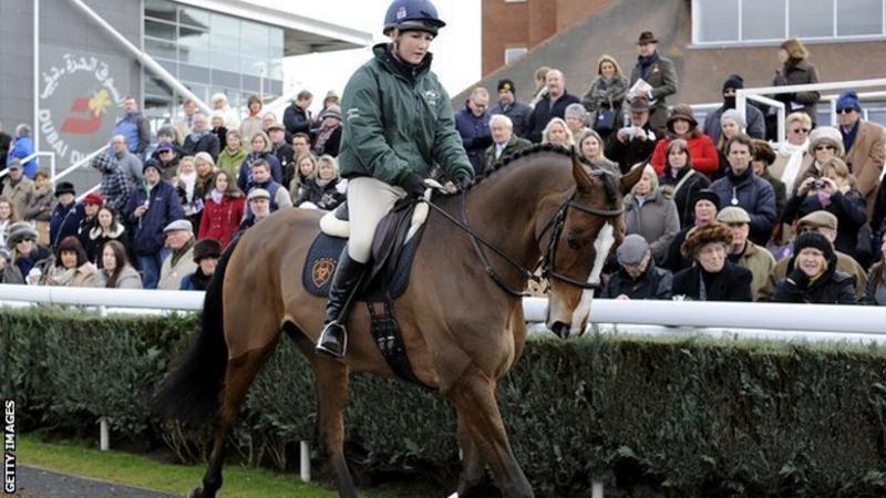 Kauto Star: One year on - from jump racing to dressage - BBC Sport
