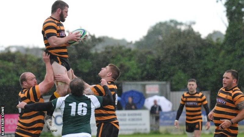 County Championship: Cornwall 25-18 Hertfordshire - BBC Sport