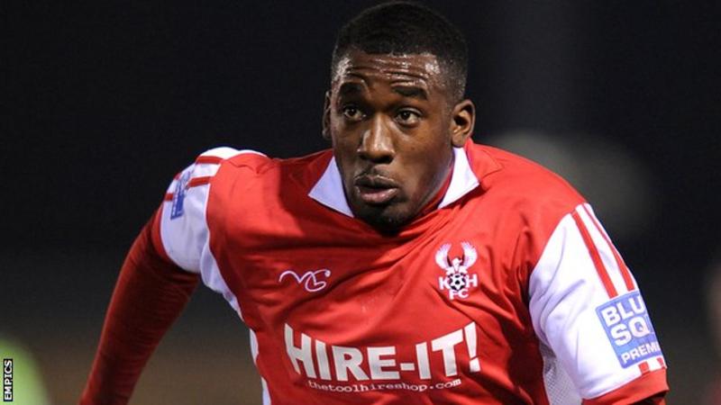 Amari Morgan-Smith: Striker signs for Cheltenham Town - BBC Sport