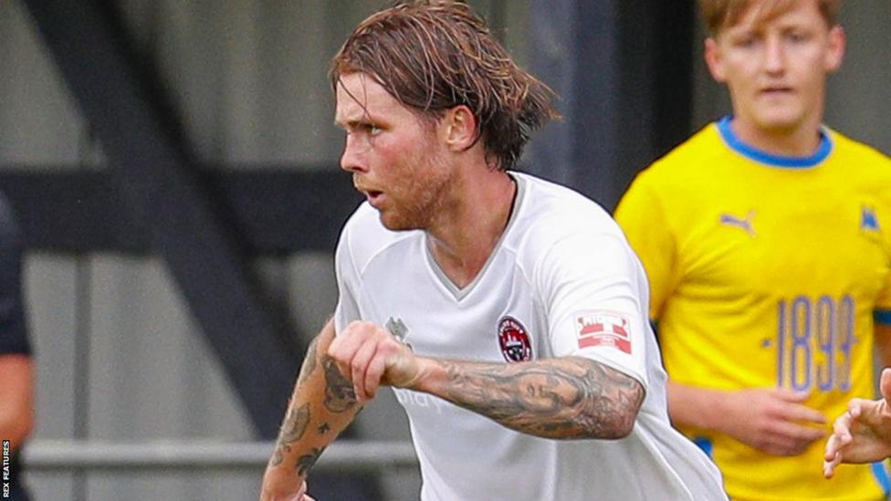 Tyler Harvey's late double secures Truro City's 2-0 win over ...