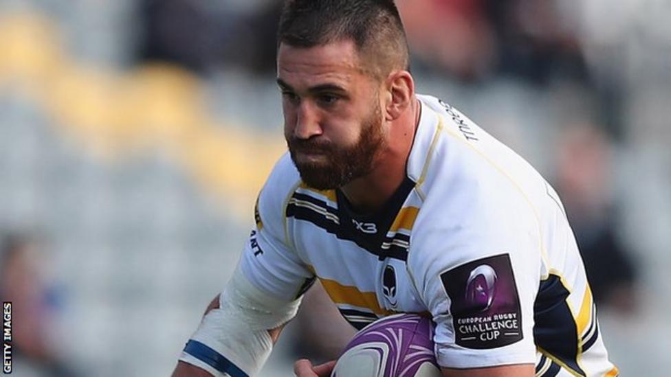 Matt Cox: Worcester Warriors back row signs new two-year deal - BBC Sport