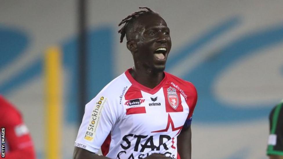 Senegal's Mabye Leye begins coaching career in Belgium - BBC Sport