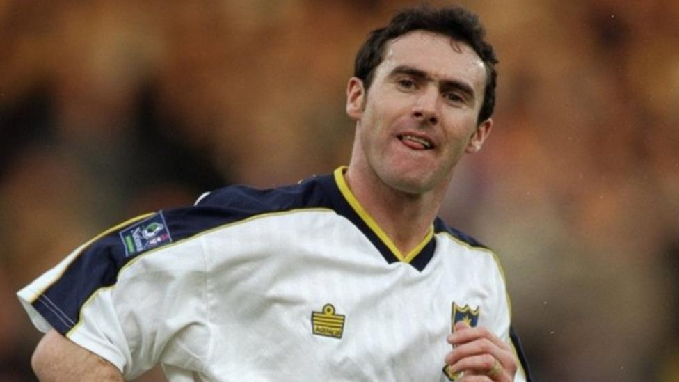 Alan McLoughlin: Former Republic and Portsmouth midfielder dies aged 54 ...