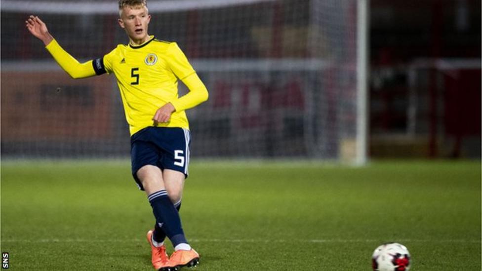 Bayern Munich: Liam Morrison gets first Scotland Under-21 call - BBC Sport