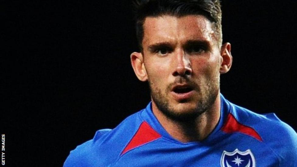 Gareth Evans: Bradford City re-sign ex-Portsmouth midfielder - BBC Sport