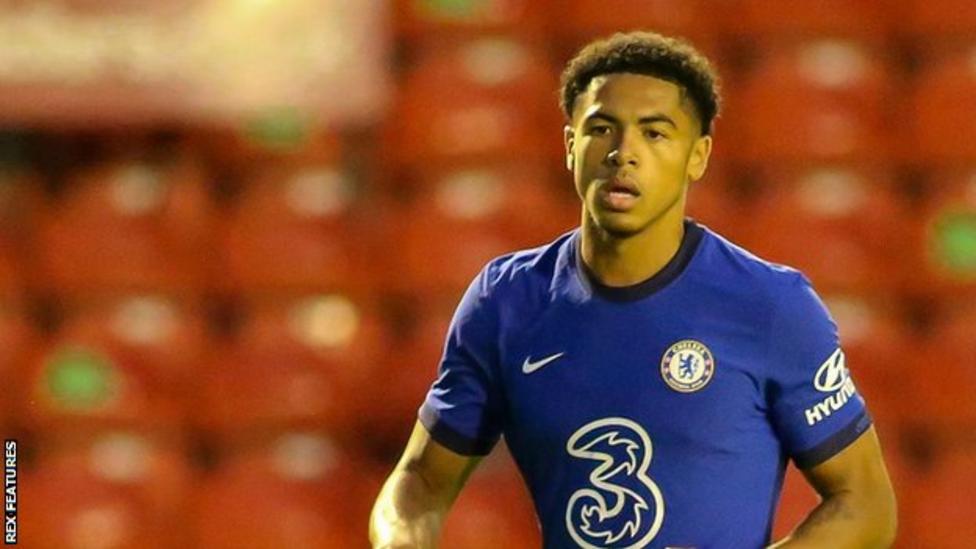 Levi Colwill: Huddersfield Town sign young Chelsea centre-back on ...