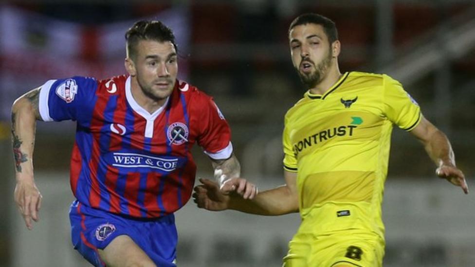 James Dunne: Portsmouth man extends Dagenham loan deal - BBC Sport