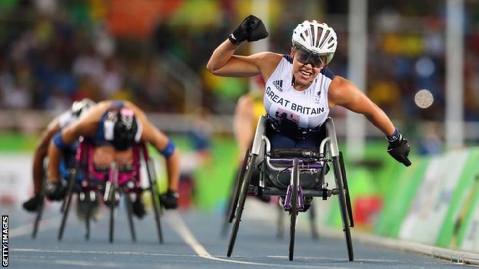 Hannah Cockroft: Five-time Paralympic champion sets three world records ...