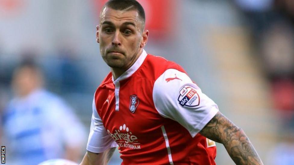 Jack Hunt: Sheffield Wednesday sign Crystal Palace full-back - BBC Sport