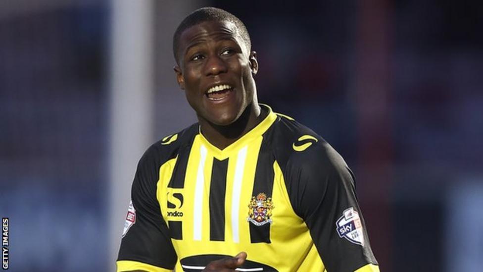 Welling sign Ian Gayle, Luke Wanadio and Ade Yusuff - BBC Sport