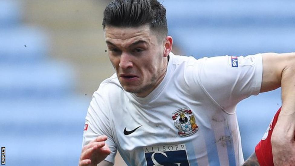 Callum Reilly: Bury sign Burton Albion midfielder - BBC Sport