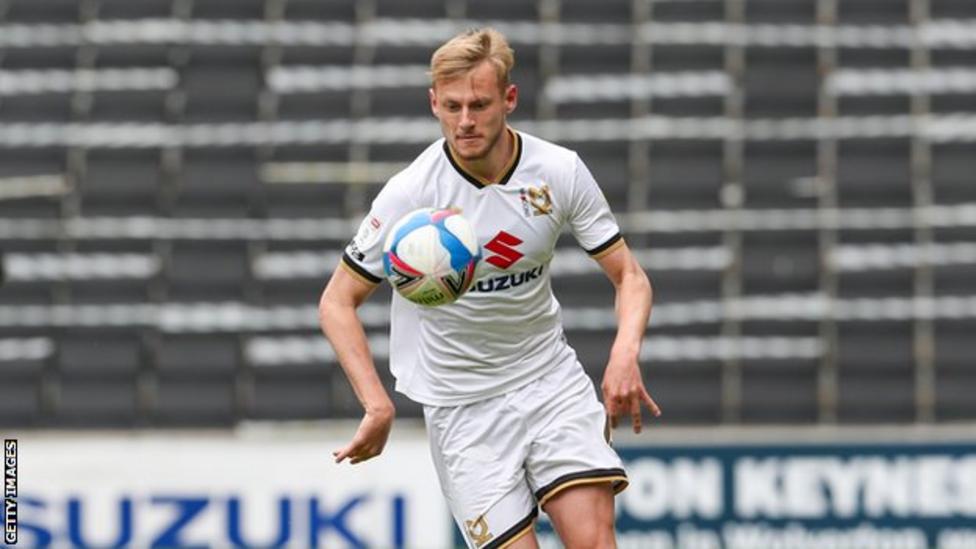 Harry Darling: New Swansea City centre-back aiming to make Championship ...