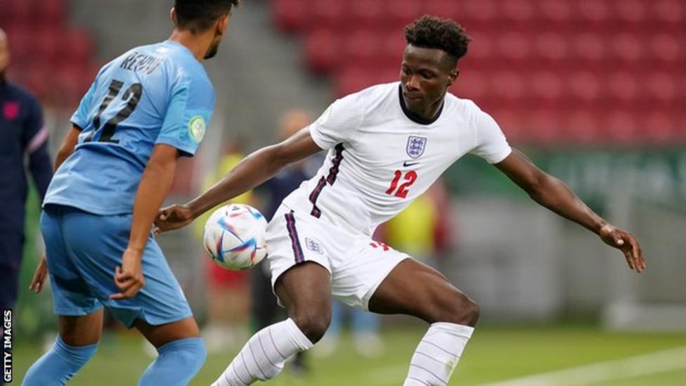 Daniel Oyegoke: Milton Keynes Dons sign Brentford's England youth ...