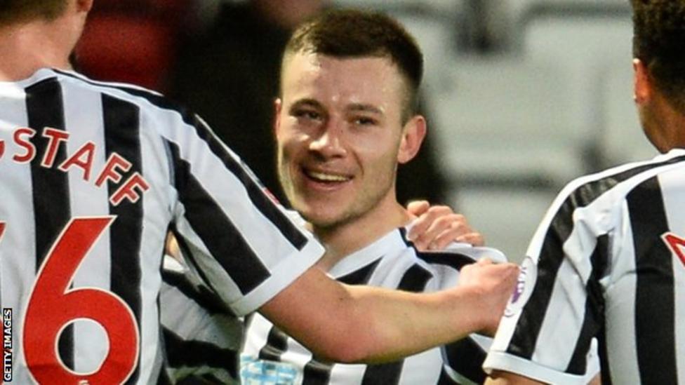 Callum Roberts: Newcastle United winger joins Colchester United on loan ...