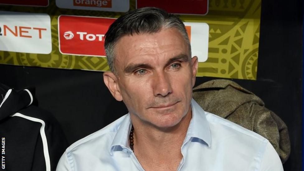 Confederation Cup holders Raja Casablanca appoint Patrice Carteron ...
