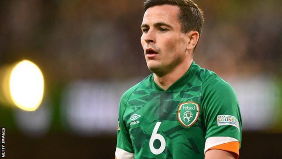 Josh Cullen: Burnley sign Republic of Ireland midfielder for ...