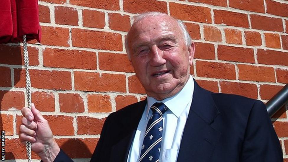 Kia Oval to be renamed Micky Stewart Oval for one match - BBC Sport