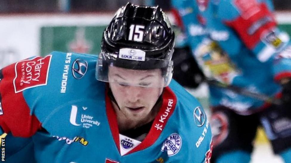 Darcy Murphy: Canadian forward signs deal for second season with ...