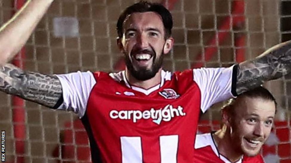 Ryan Bowman: Exeter manager Matt Taylor says he was right to back ...