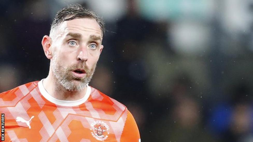 Blackpool: Richard Keogh among seven players given one-year contract ...