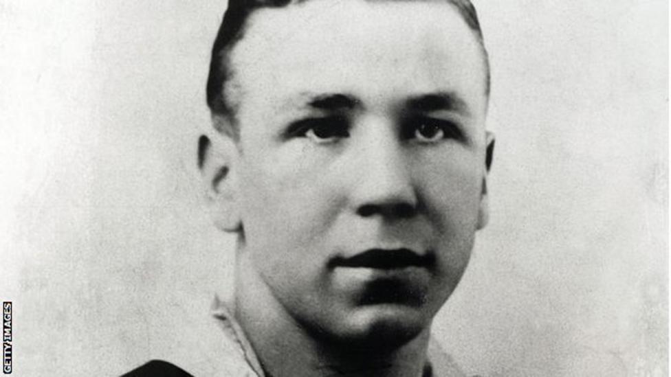 Manchester United legend Matt Busby - in his own words - BBC Sport