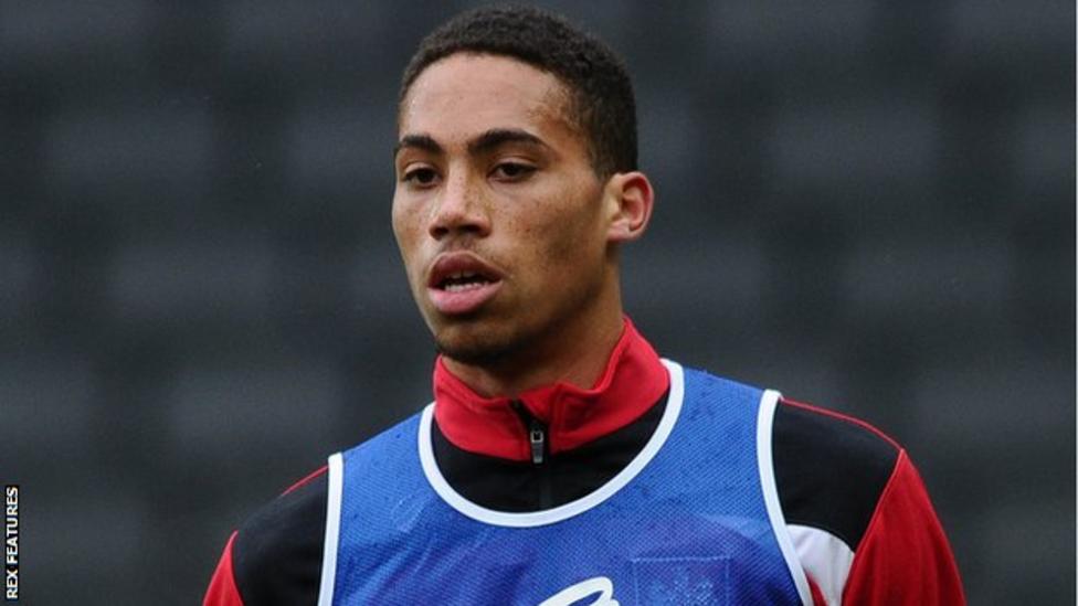 Zak Vyner: Accrington Stanley sign Bristol City defender on loan until ...