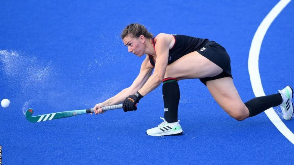 Beth Bingham takes over as Wales hockey captain - BBC Sport