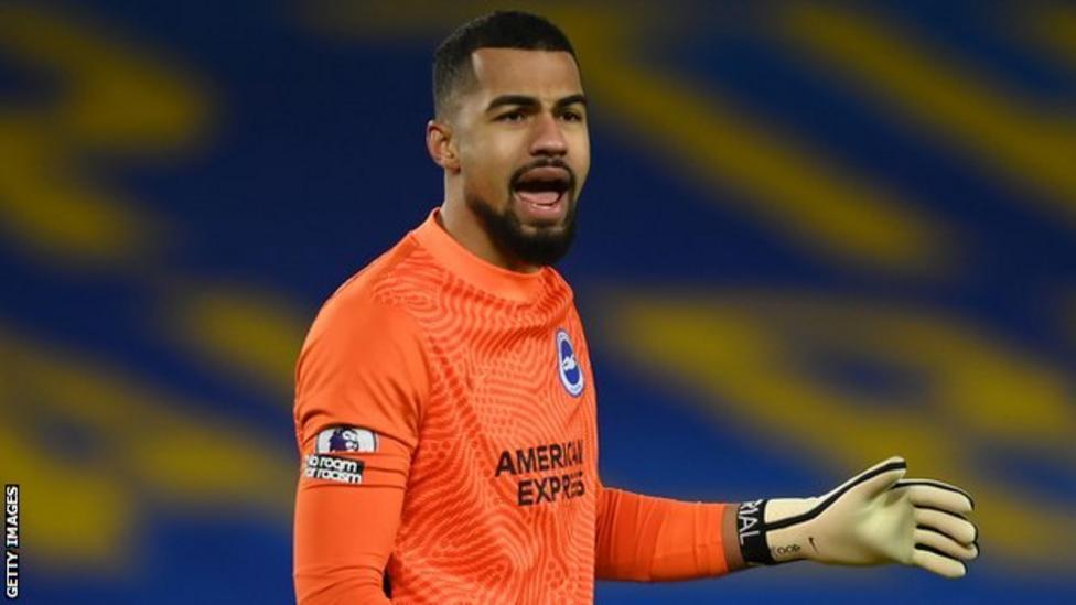 Robert Sanchez: Brighton goalkeeper signs contract to 2025 - BBC Sport