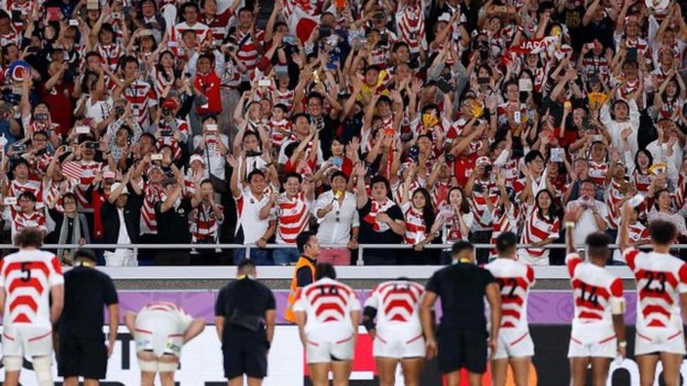 Japan: Rugby World Cup quarter-final spot gives fans reason to smile ...