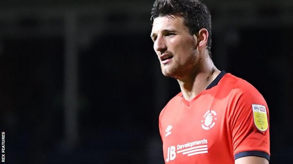 Matty Pearson: Luton Town defender to join Huddersfield Town - BBC Sport