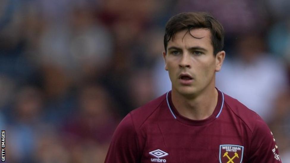 Josh Cullen: Charlton Athletic sign midfielder from West Ham on season ...