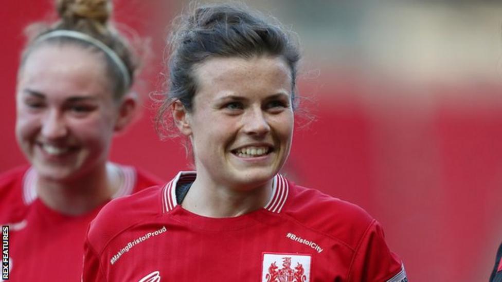 Hayley Ladd: Wales midfielder leaves Bristol City Women - BBC Sport