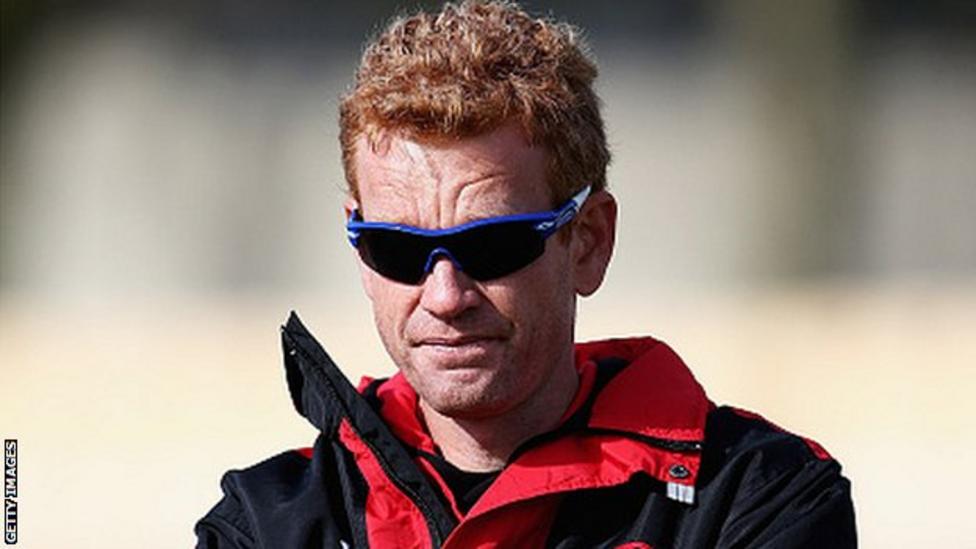 Leicestershire: Andrew McDonald hopeful on Clint McKay return - BBC Sport